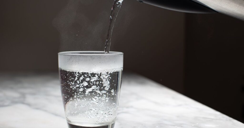7 Wonderful Benefits Of Tepid Water